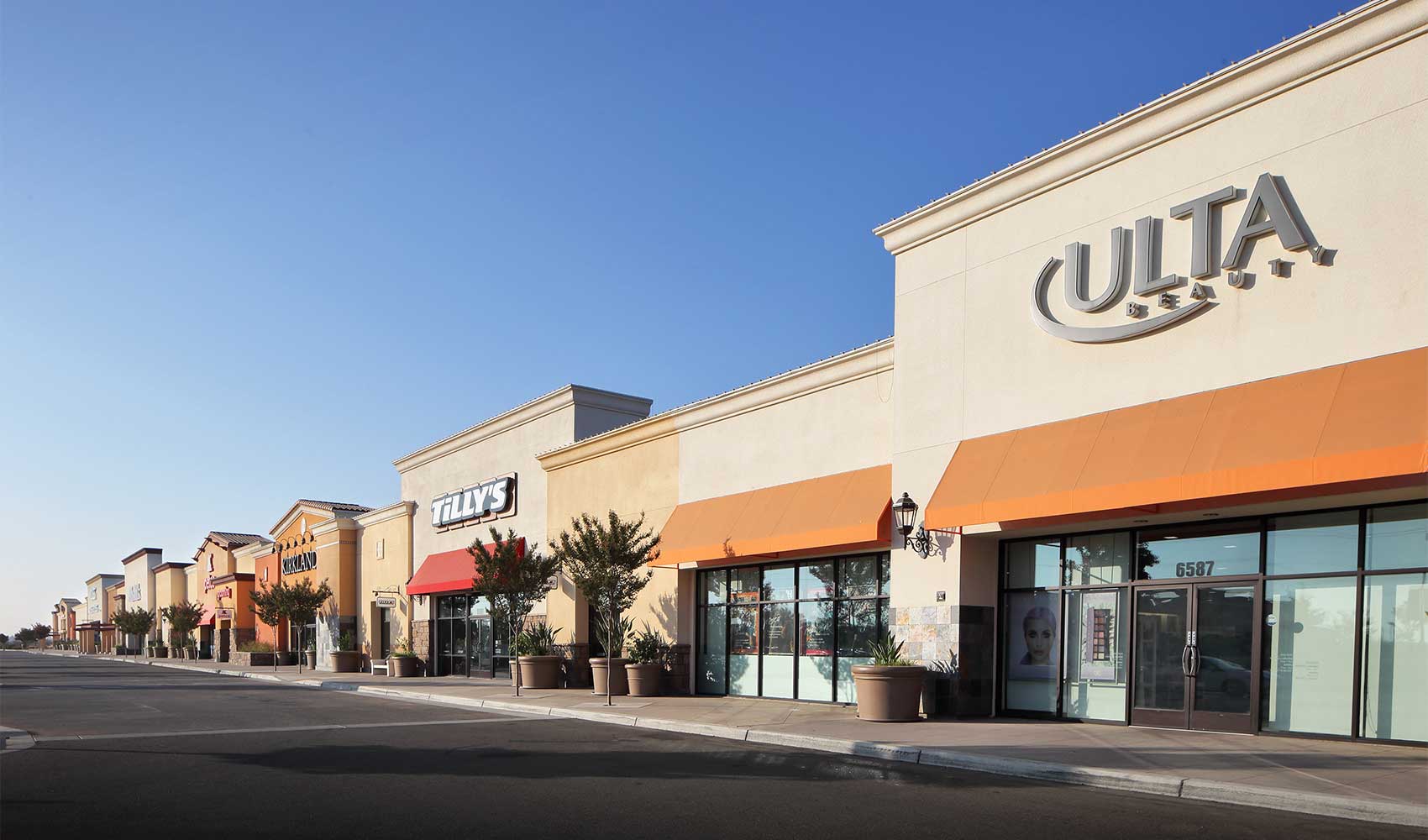 The Marketplace at El Paseo - Gryphon Capital, LLC